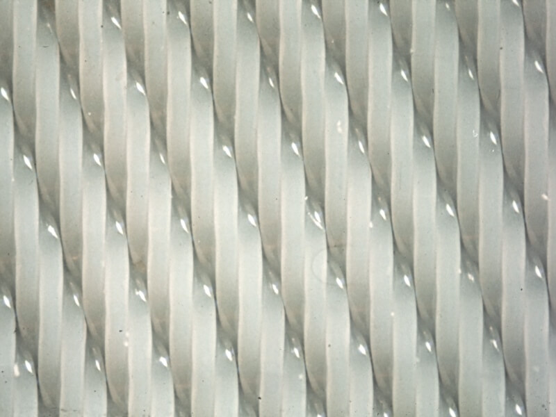 Toiles filtrantes pour fluides chargés, boues et applications fines