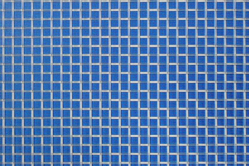 Filter fabrics for industrial filtration of liquids